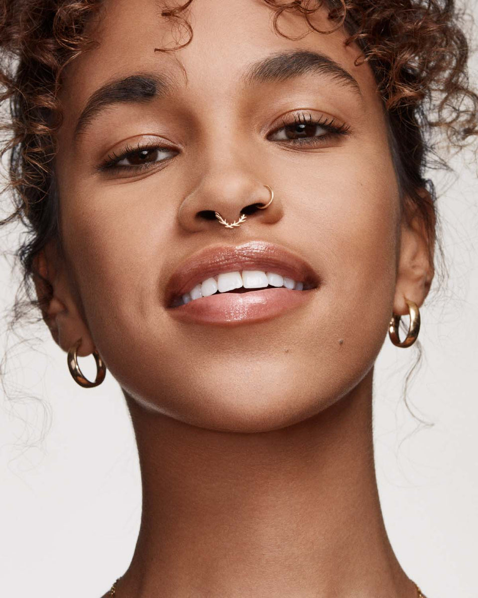 Pro Filt'r Soft Matte Powder Foundation — #300 | Fenty Beauty